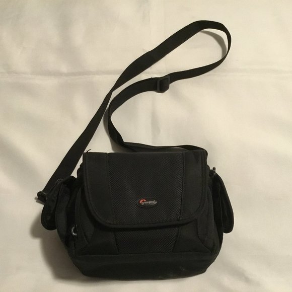 Lowepro | Cameras, Photo & Video | Lowepro Edit 1 Small Black Padded ...